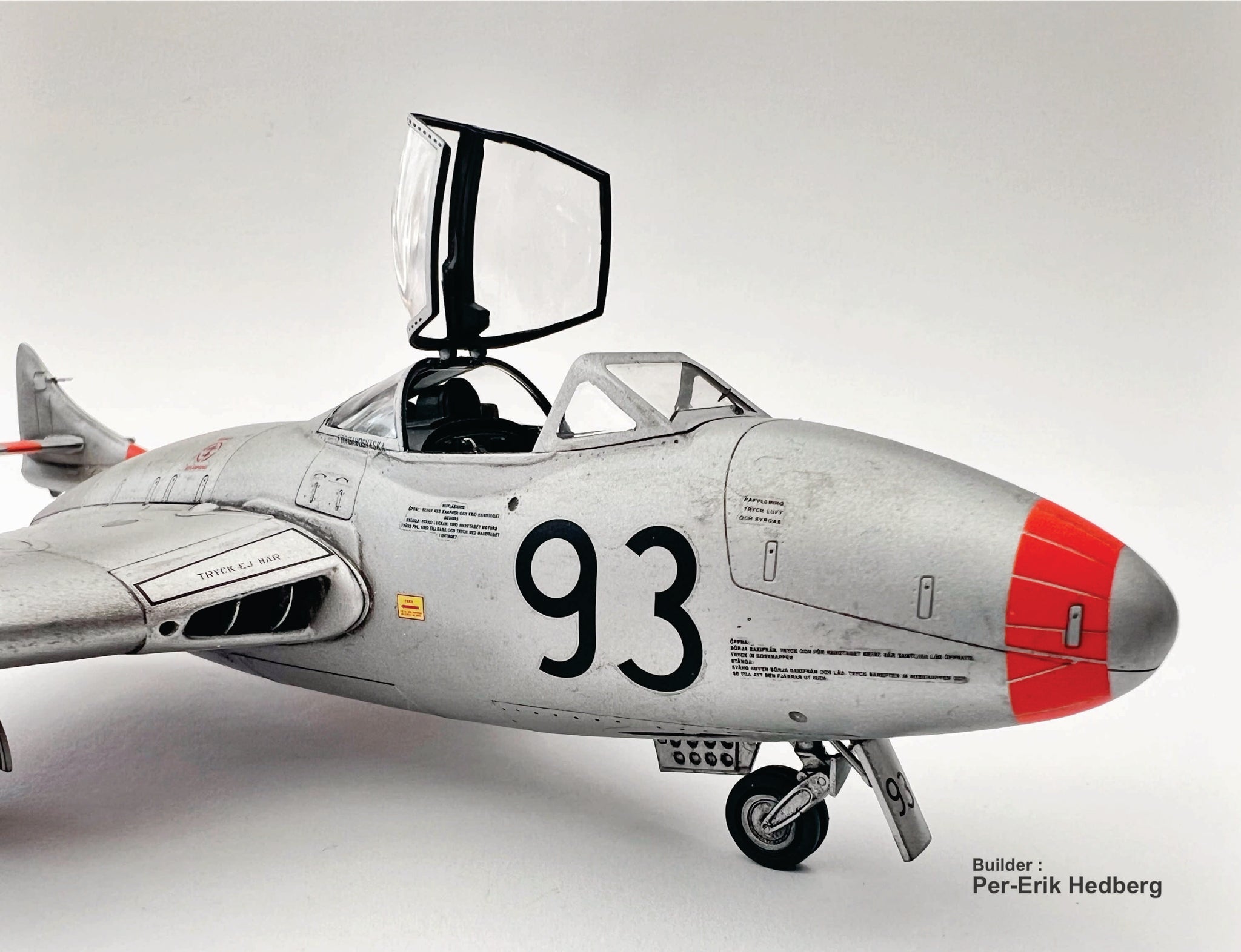 J28 C Vampire in Swedish Air Force, 1/48 scale. 48A006 – Pilot-Replicas
